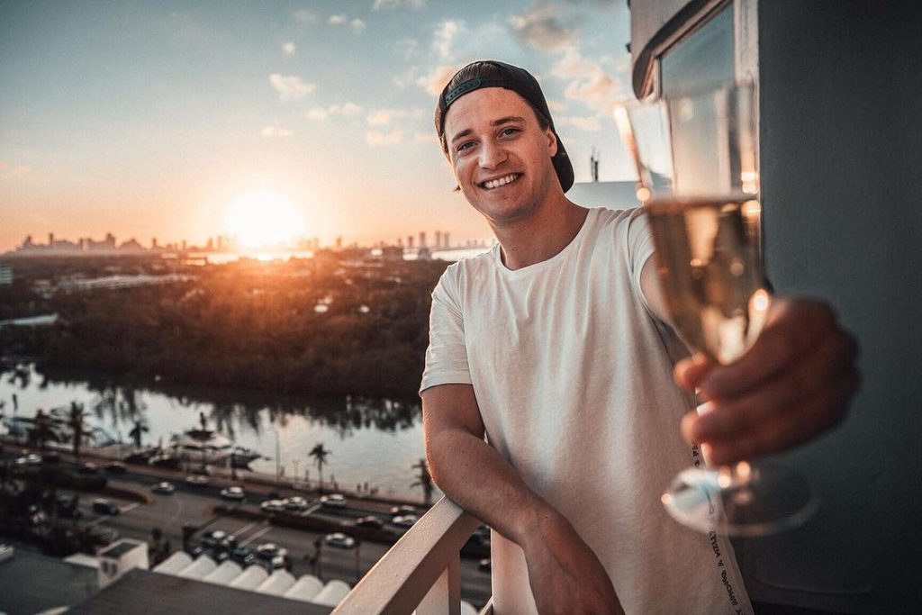 [kygo好きに聴いて欲しい] おすすめのkygo Remix 10曲 まとめ | 建築特化ブログ